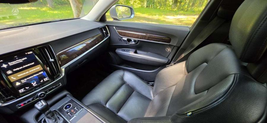 Pelēks Volvo S90 2017 Viļņa, ar dzinēja tilpumu 1.97 L un nobraukumu 170 tūkst. km par 17200 €, foto 17 vietnē AUTOMOTO.COM.LV