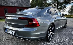 Grey Volvo S90 2017 in Tartu, with an engine capacity of 2.00 L and mileage of 194 thousand km for 18990 €, photo 4 on AUTOMOTO.COM.LV