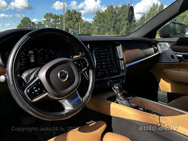 Pelēks Volvo S90 2017 Tartu, ar dzinēja tilpumu 2.00 L un nobraukumu 194 tūkst. km par 18990 €, foto 8 vietnē AUTOMOTO.COM.LV