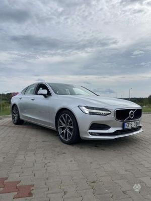 Grey Volvo S90 2017 in Vilnius, with an engine capacity of 1.97 L and mileage of 285 thousand km for 12999 €, photo 3 on AUTOMOTO.COM.LV