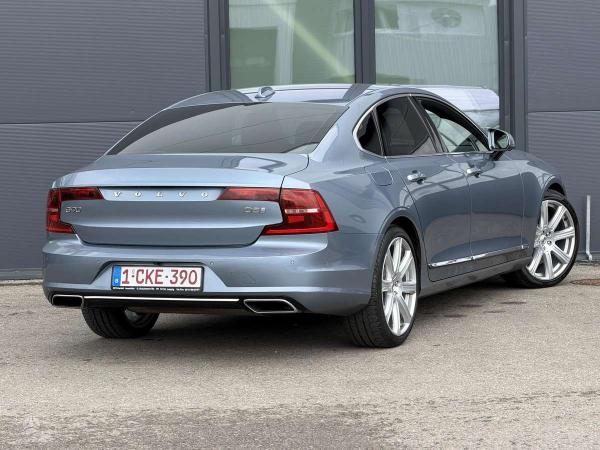 Pelēks Volvo S90 2017 Jonava, ar dzinēja tilpumu 1.97 L un nobraukumu 266 tūkst. km par 15250 €, foto 11 vietnē AUTOMOTO.COM.LV