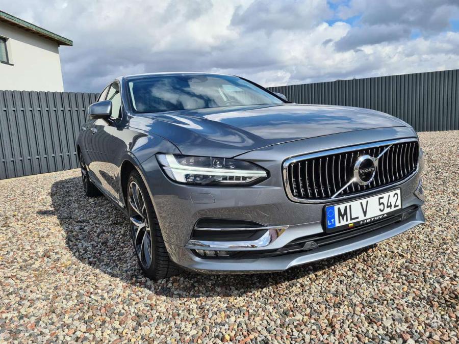 Grey Volvo S90 2018 in Alytus, with an engine capacity of 1.97 L and mileage of 186 thousand km for 22900 €, photo 4 on AUTOMOTO.COM.LV