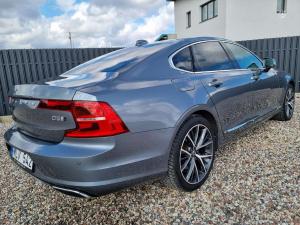 Grey Volvo S90 2018 in Alytus, with an engine capacity of 1.97 L and mileage of 186 thousand km for 22900 €, photo 14 on AUTOMOTO.COM.LV