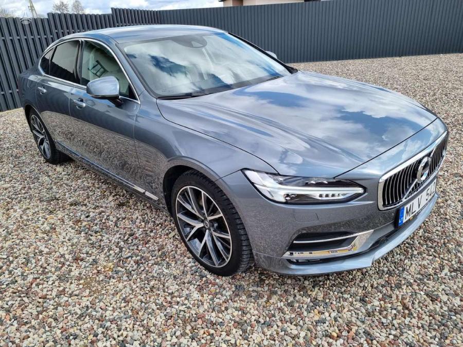 Grey Volvo S90 2018 in Alytus, with an engine capacity of 1.97 L and mileage of 186 thousand km for 22900 €, photo 15 on AUTOMOTO.COM.LV