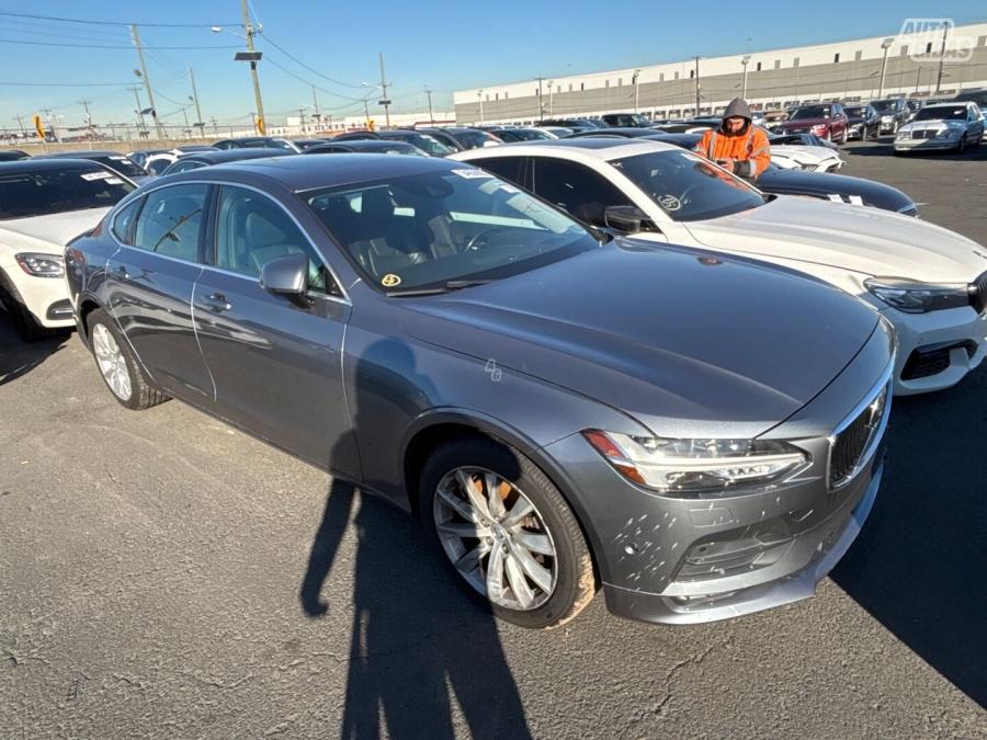 Pelēks Volvo S90 2018 Viļņa, ar dzinēja tilpumu 2.00 L un nobraukumu 159 tūkst. km par 15500 €, foto 1 vietnē AUTOMOTO.COM.LV