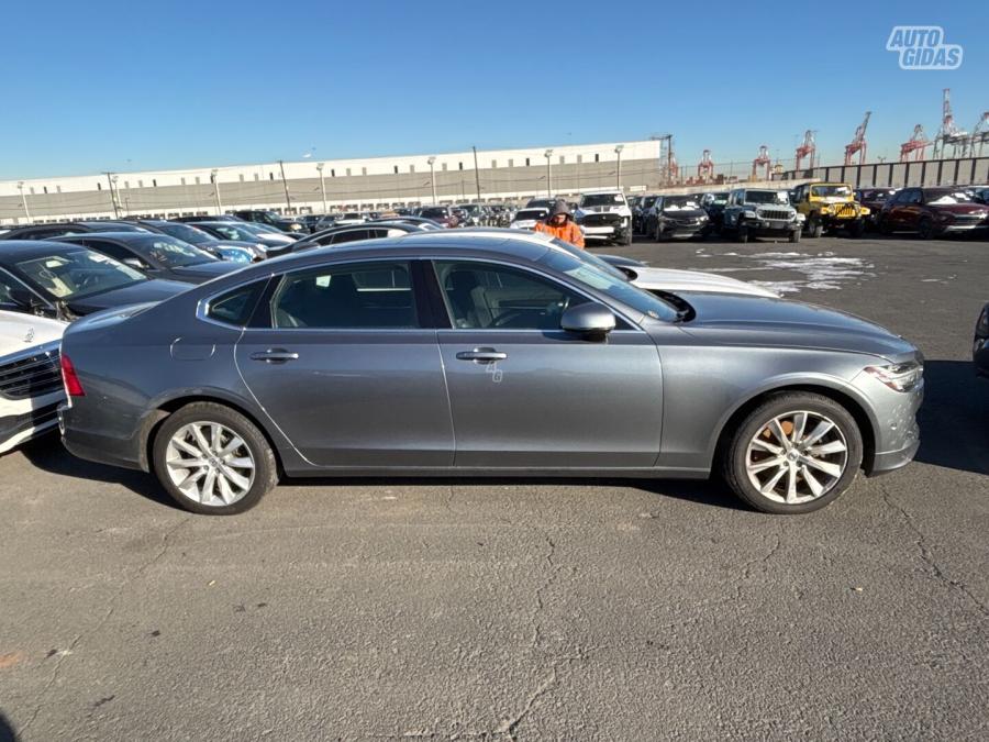 Pelēks Volvo S90 2018 Viļņa, ar dzinēja tilpumu 2.00 L un nobraukumu 159 tūkst. km par 15500 €, foto 10 vietnē AUTOMOTO.COM.LV