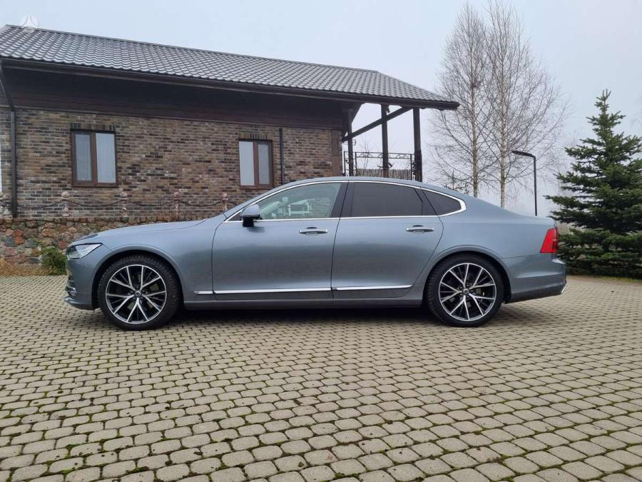 Pelēks Volvo S90 2018 Alīta, ar dzinēja tilpumu 1.97 L un nobraukumu 186 tūkst. km par 21900 €, foto 8 vietnē AUTOMOTO.COM.LV