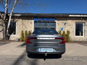 Grey Volvo S90 2018 in Tallinn, with an engine capacity of 2.00 L and mileage of 191 thousand km for 22990 €, photo 13 on AUTOMOTO.COM.LV