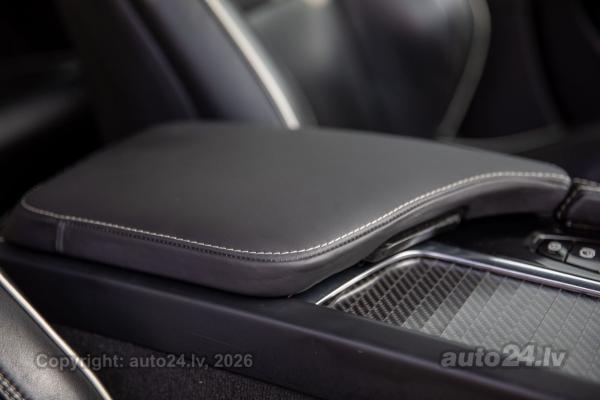 Pelēks Volvo S90 2018 Tallina, ar dzinēja tilpumu 2.00 L un nobraukumu 252 tūkst. km par 19300 €, foto 7 vietnē AUTOMOTO.COM.LV