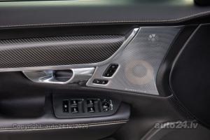 Grey Volvo S90 2018 in Tallinn, with an engine capacity of 2.00 L and mileage of 252 thousand km for 19300 €, photo 10 on AUTOMOTO.COM.LV