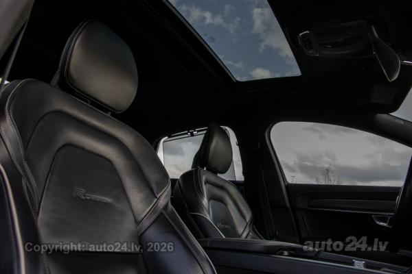 Pelēks Volvo S90 2018 Tallina, ar dzinēja tilpumu 2.00 L un nobraukumu 252 tūkst. km par 19300 €, foto 10 vietnē AUTOMOTO.COM.LV