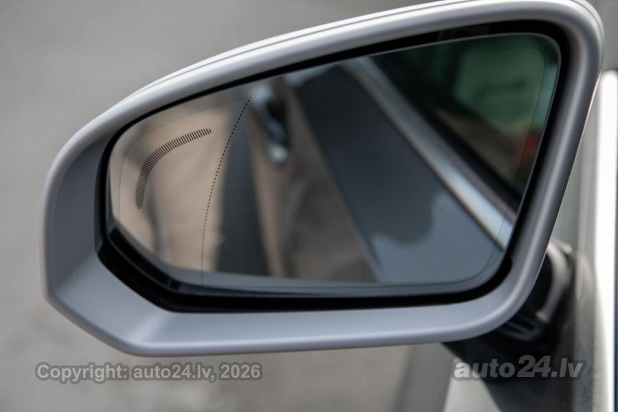 Grey Volvo S90 2018 in Tallinn, with an engine capacity of 2.00 L and mileage of 252 thousand km for 19300 €, photo 29 on AUTOMOTO.COM.LV