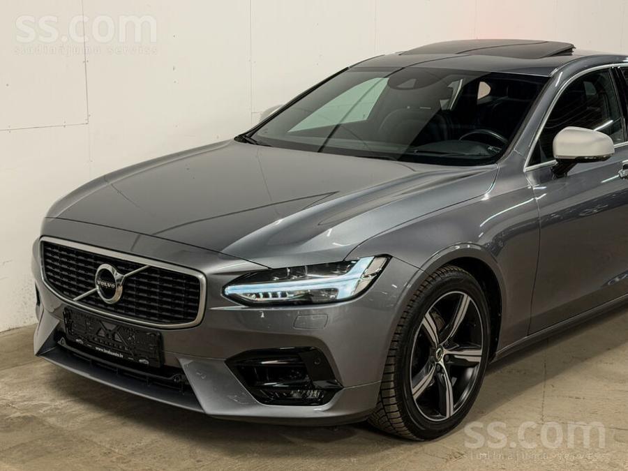 Grey Volvo S90 2018 in Jurmala, with an engine capacity of 2.00 L and mileage of 231 thousand km for 17995 €, photo 6 on AUTOMOTO.COM.LV