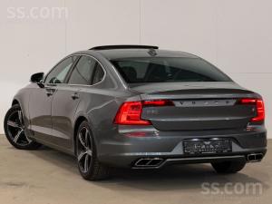Grey Volvo S90 2018 in Jurmala, with an engine capacity of 2.00 L and mileage of 231 thousand km for 17995 €, photo 11 on AUTOMOTO.COM.LV