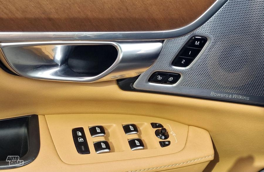 Pelēks Volvo S90 2018 Kretinga, ar dzinēja tilpumu 2.00 L un nobraukumu 254 tūkst. km par 22999 €, foto 17 vietnē AUTOMOTO.COM.LV