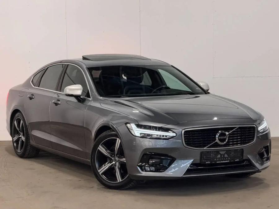 Grey Volvo S90 2018 in Jurmala, with an engine capacity of 2.00 L and mileage of 231 thousand km for 17995 €, photo 6 on AUTOMOTO.COM.LV