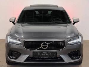 Grey Volvo S90 2018 in Jurmala, with an engine capacity of 2.00 L and mileage of 231 thousand km for 17995 €, photo 8 on AUTOMOTO.COM.LV