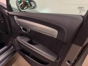 Grey Volvo S90 2018 in Jurmala, with an engine capacity of 2.00 L and mileage of 231 thousand km for 17995 €, photo 35 on AUTOMOTO.COM.LV