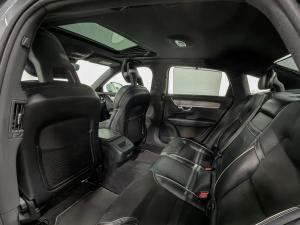 Grey Volvo S90 2018 in Jurmala, with an engine capacity of 2.00 L and mileage of 231 thousand km for 17995 €, photo 38 on AUTOMOTO.COM.LV