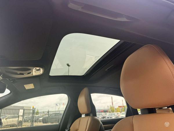 Pelēks Volvo S90 2018 Kauņa, ar dzinēja tilpumu 1.97 L un nobraukumu 207 tūkst. km par 17900 €, foto 10 vietnē AUTOMOTO.COM.LV