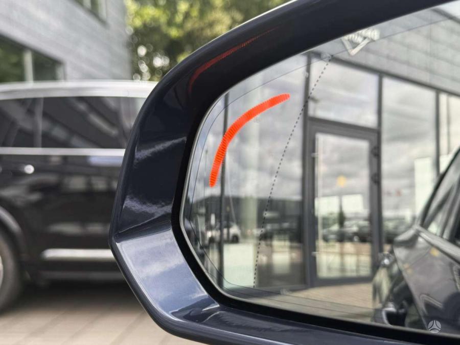 Grey Volvo S90 2018 in Kaunas, with an engine capacity of 1.97 L and mileage of 207 thousand km for 17900 €, photo 22 on AUTOMOTO.COM.LV