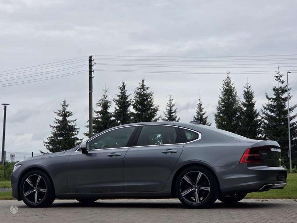 Pelēks Volvo S90 2018 Kauņa, ar dzinēja tilpumu 2.00 L un nobraukumu 269 tūkst. km par 15450 €, foto 7 vietnē AUTOMOTO.COM.LV