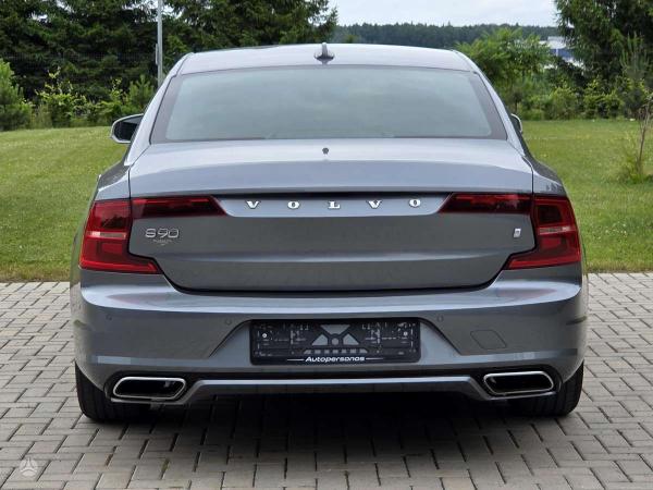 Pelēks Volvo S90 2018 Kauņa, ar dzinēja tilpumu 2.00 L un nobraukumu 269 tūkst. km par 15450 €, foto 8 vietnē AUTOMOTO.COM.LV