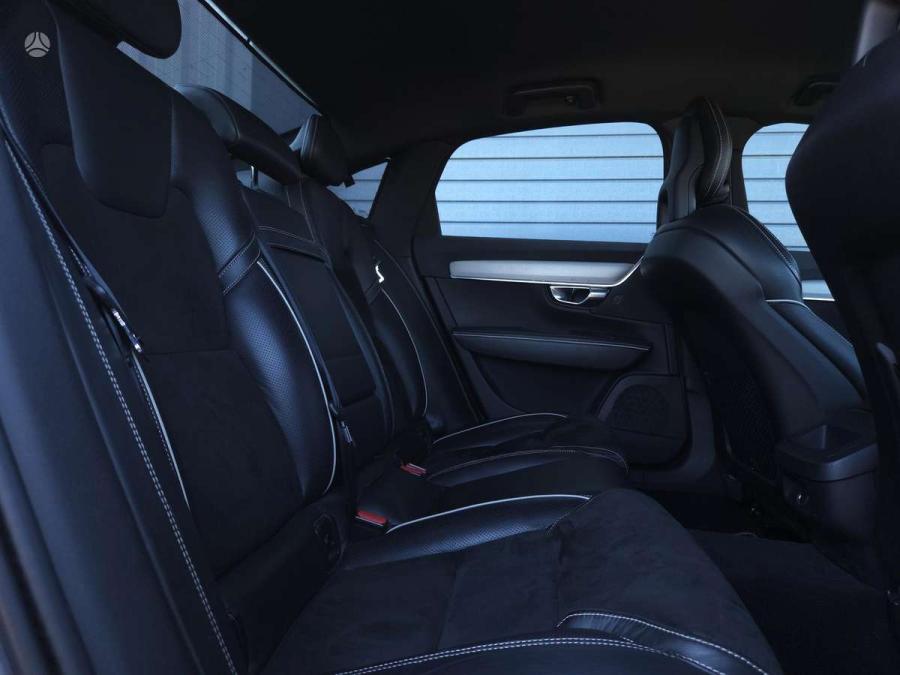 Grey Volvo S90 2018 in Kaunas, with an engine capacity of 2.00 L and mileage of 269 thousand km for 15450 €, photo 18 on AUTOMOTO.COM.LV