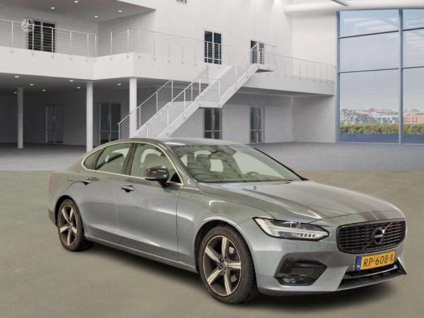 Pelēks Volvo S90 2018 Viļņa, ar dzinēja tilpumu 1.97 L un nobraukumu 300 tūkst. km par 10200 €, foto 4 vietnē AUTOMOTO.COM.LV