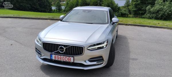 Grey Volvo S90 2018 in Elektrenai, with an engine capacity of 2.00 L and mileage of 172 thousand km for 19000 €, photo 7 on AUTOMOTO.COM.LV