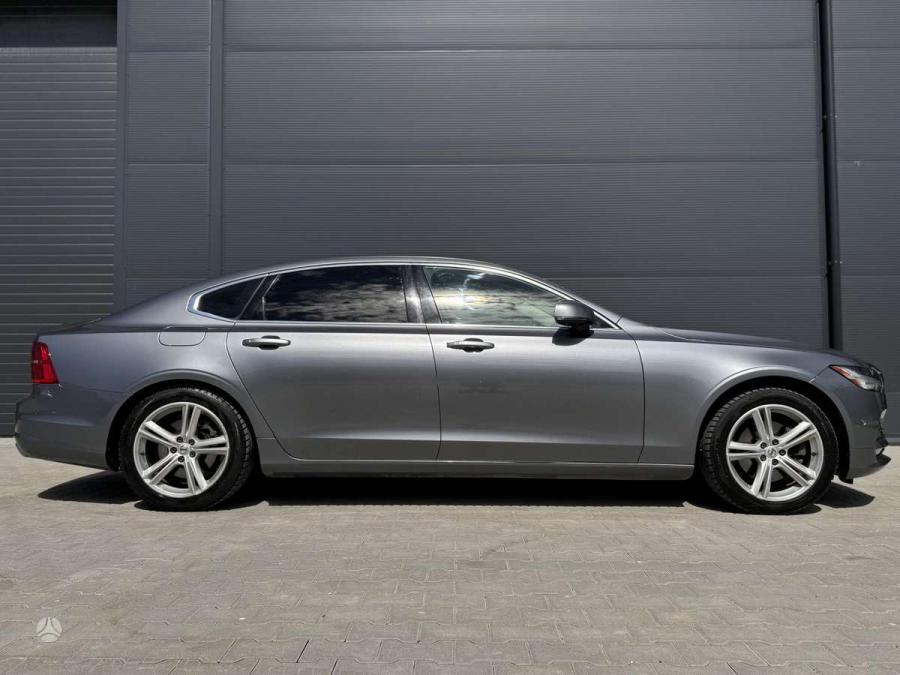 Pelēks Volvo S90 2018 Klaipėda, ar dzinēja tilpumu 1.97 L un nobraukumu 130 tūkst. km par 17000 €, foto 7 vietnē AUTOMOTO.COM.LV