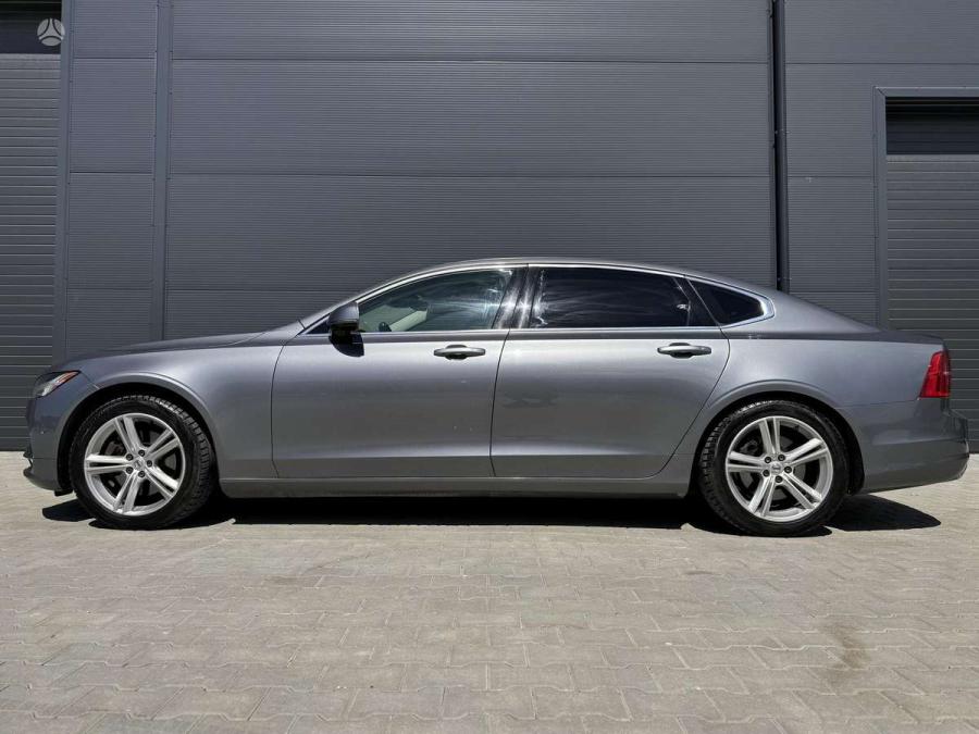 Pelēks Volvo S90 2018 Klaipėda, ar dzinēja tilpumu 1.97 L un nobraukumu 130 tūkst. km par 17000 €, foto 16 vietnē AUTOMOTO.COM.LV