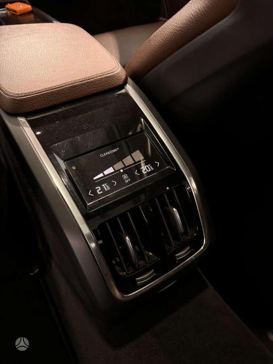 Pelēks Volvo S90 2018 Klaipėda, ar dzinēja tilpumu 1.97 L un nobraukumu 130 tūkst. km par 17000 €, foto 28 vietnē AUTOMOTO.COM.LV