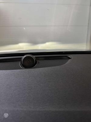 Pelēks Volvo S90 2018 Klaipėda, ar dzinēja tilpumu 1.97 L un nobraukumu 130 tūkst. km par 17000 €, foto 49 vietnē AUTOMOTO.COM.LV