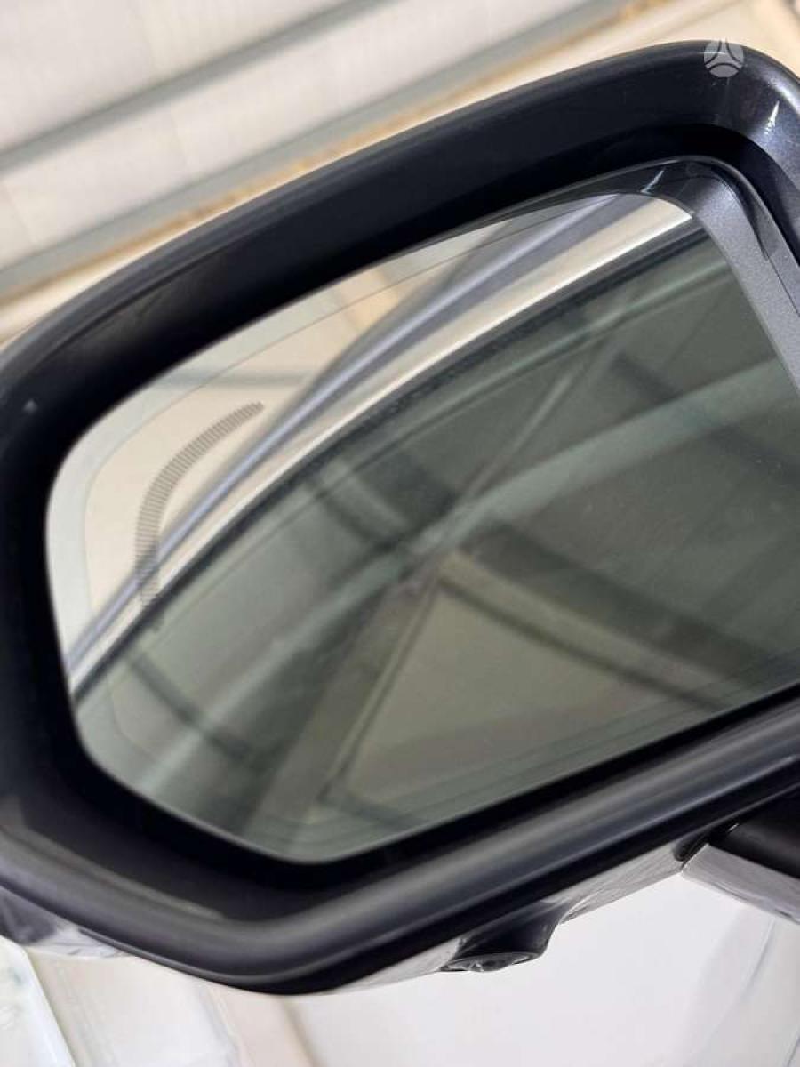 Pelēks Volvo S90 2018 Klaipėda, ar dzinēja tilpumu 1.97 L un nobraukumu 130 tūkst. km par 17000 €, foto 52 vietnē AUTOMOTO.COM.LV