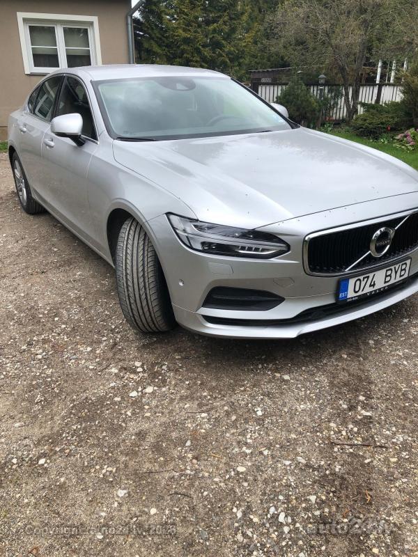 Grey Volvo S90 2018 in Viljandi, with an engine capacity of 2.00 L and mileage of 131 thousand km for 26700 €, photo 5 on AUTOMOTO.COM.LV