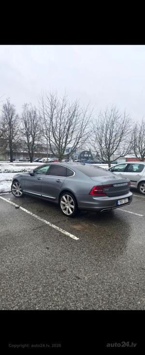 Pelēks Volvo S90 2018 Tallina, ar dzinēja tilpumu 2.00 L un nobraukumu 218 tūkst. km par 26000 €, foto 3 vietnē AUTOMOTO.COM.LV