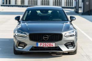 Pelēks Volvo S90 2018 Viļņa, ar dzinēja tilpumu 1.97 L un nobraukumu 301 tūkst. km par 13300 €, foto 11 vietnē AUTOMOTO.COM.LV