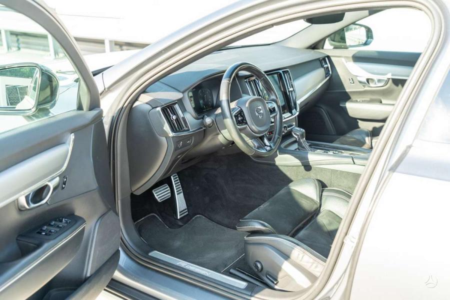 Pelēks Volvo S90 2018 Viļņa, ar dzinēja tilpumu 1.97 L un nobraukumu 301 tūkst. km par 13300 €, foto 29 vietnē AUTOMOTO.COM.LV