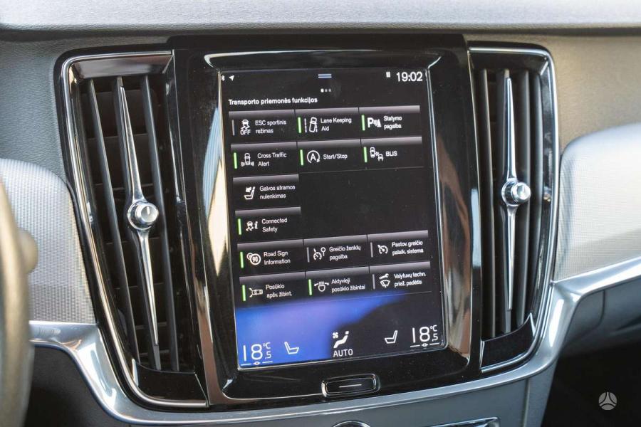 Pelēks Volvo S90 2018 Viļņa, ar dzinēja tilpumu 1.97 L un nobraukumu 301 tūkst. km par 13300 €, foto 49 vietnē AUTOMOTO.COM.LV