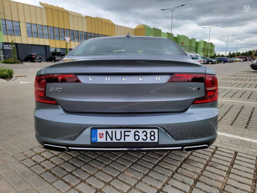 Pelēks Volvo S90 2018 Viļņa, ar dzinēja tilpumu 1.97 L un nobraukumu 162 tūkst. km par 18500 €, foto 7 vietnē AUTOMOTO.COM.LV