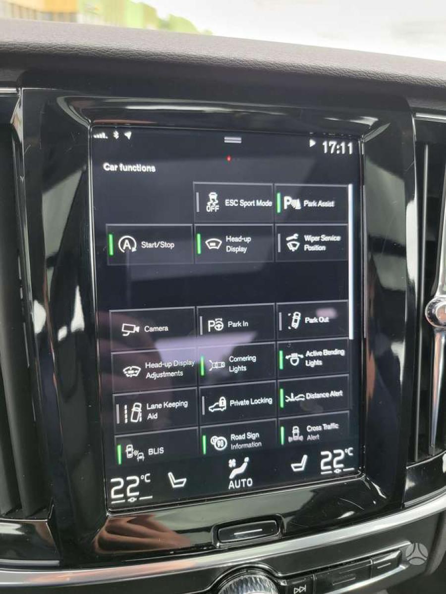 Pelēks Volvo S90 2018 Viļņa, ar dzinēja tilpumu 1.97 L un nobraukumu 162 tūkst. km par 18500 €, foto 16 vietnē AUTOMOTO.COM.LV