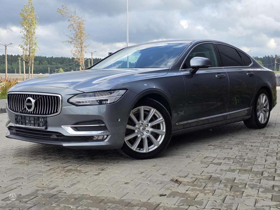 Pelēks Volvo S90 2018 Viļņa, ar dzinēja tilpumu 1.97 L un nobraukumu 164 tūkst. km par 19980 €, foto 4 vietnē AUTOMOTO.COM.LV