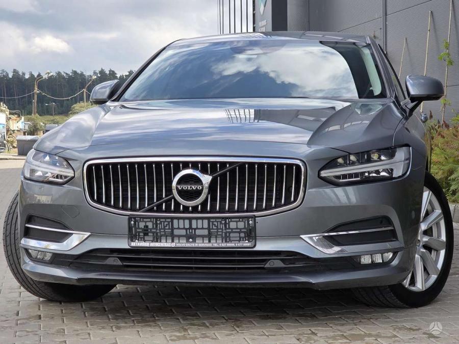 Pelēks Volvo S90 2018 Viļņa, ar dzinēja tilpumu 1.97 L un nobraukumu 164 tūkst. km par 19980 €, foto 5 vietnē AUTOMOTO.COM.LV