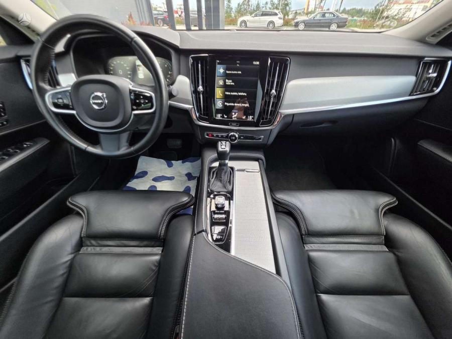 Pelēks Volvo S90 2018 Viļņa, ar dzinēja tilpumu 1.97 L un nobraukumu 164 tūkst. km par 19980 €, foto 13 vietnē AUTOMOTO.COM.LV