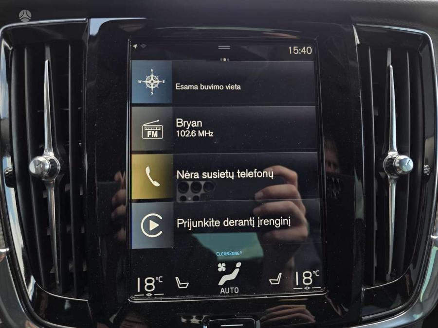 Pelēks Volvo S90 2018 Viļņa, ar dzinēja tilpumu 1.97 L un nobraukumu 164 tūkst. km par 19980 €, foto 26 vietnē AUTOMOTO.COM.LV