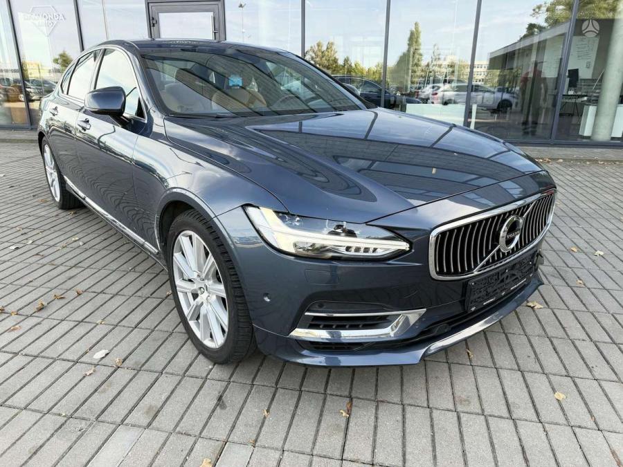Pelēks Volvo S90 2018 Kauņa, ar dzinēja tilpumu 1.97 L un nobraukumu 207 tūkst. km par 17900 €, foto 3 vietnē AUTOMOTO.COM.LV