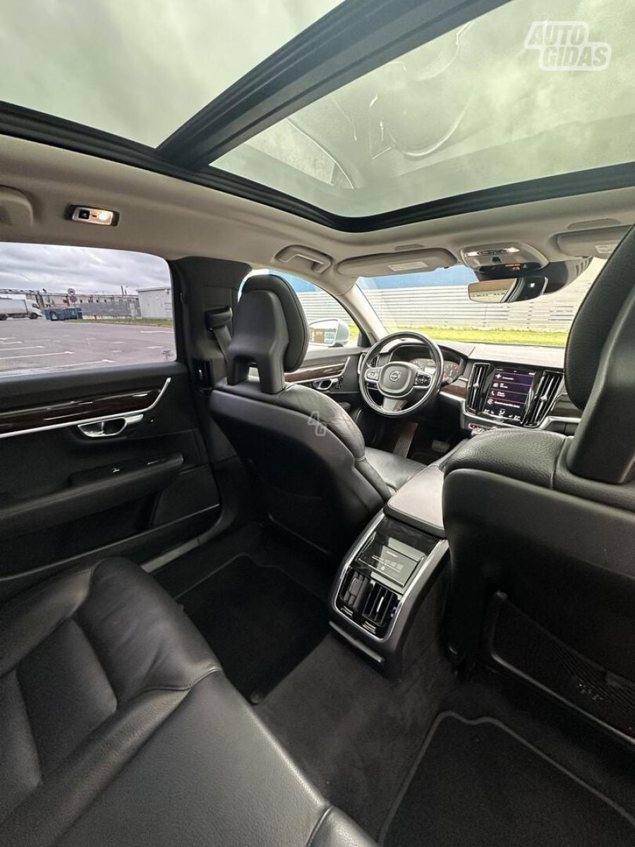 Pelēks Volvo S90 2018 Kauņa, ar dzinēja tilpumu 2.00 L un nobraukumu 131 tūkst. km par 17500 €, foto 11 vietnē AUTOMOTO.COM.LV