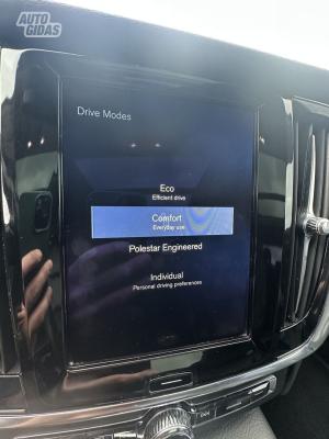 Pelēks Volvo S90 2018 Kauņa, ar dzinēja tilpumu 2.00 L un nobraukumu 131 tūkst. km par 17500 €, foto 17 vietnē AUTOMOTO.COM.LV