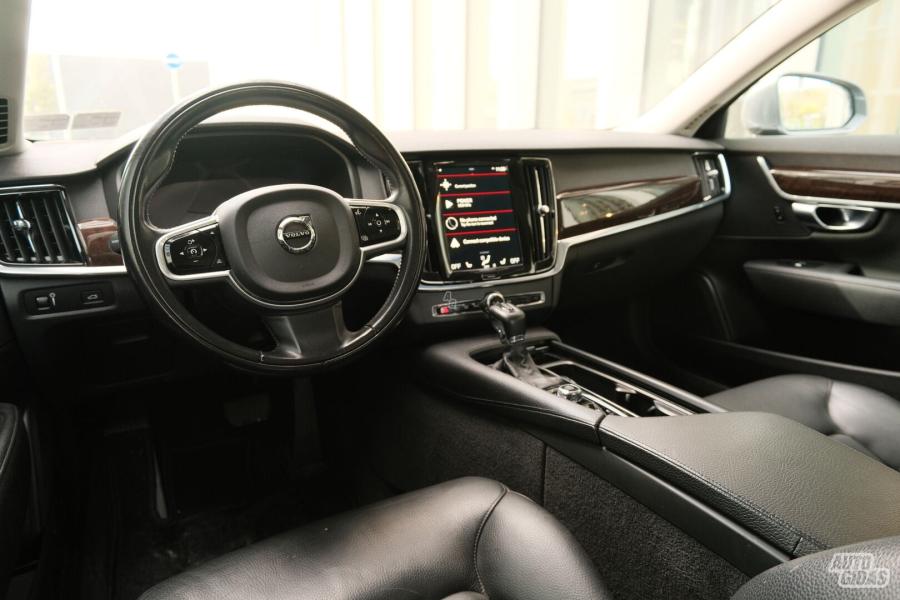 Pelēks Volvo S90 2018 Viļņa, ar dzinēja tilpumu 2.00 L un nobraukumu 159 tūkst. km par 16599 €, foto 18 vietnē AUTOMOTO.COM.LV